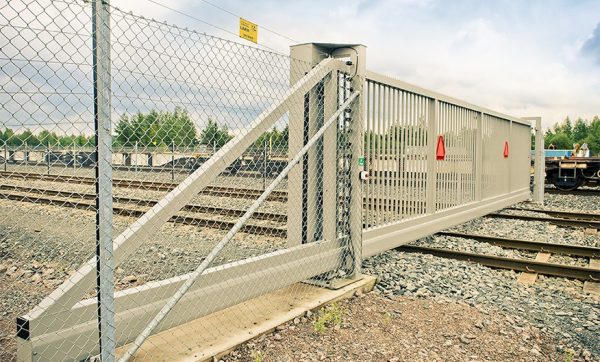 Skjutgrindar | Manuella och automatiska grindar | Demex AB